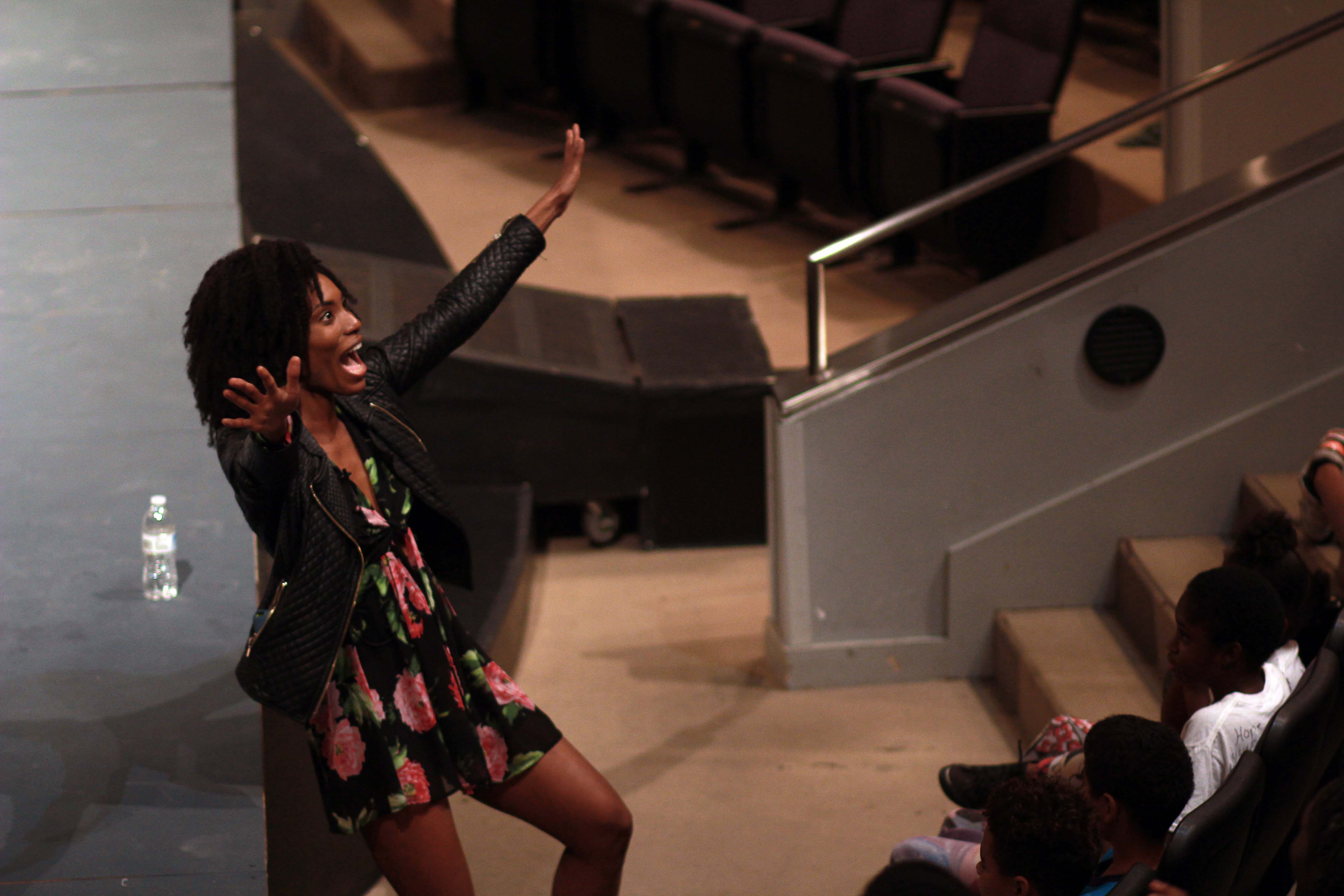 Broadway performer hosts one-woman show for theatre fundraiser - The ...