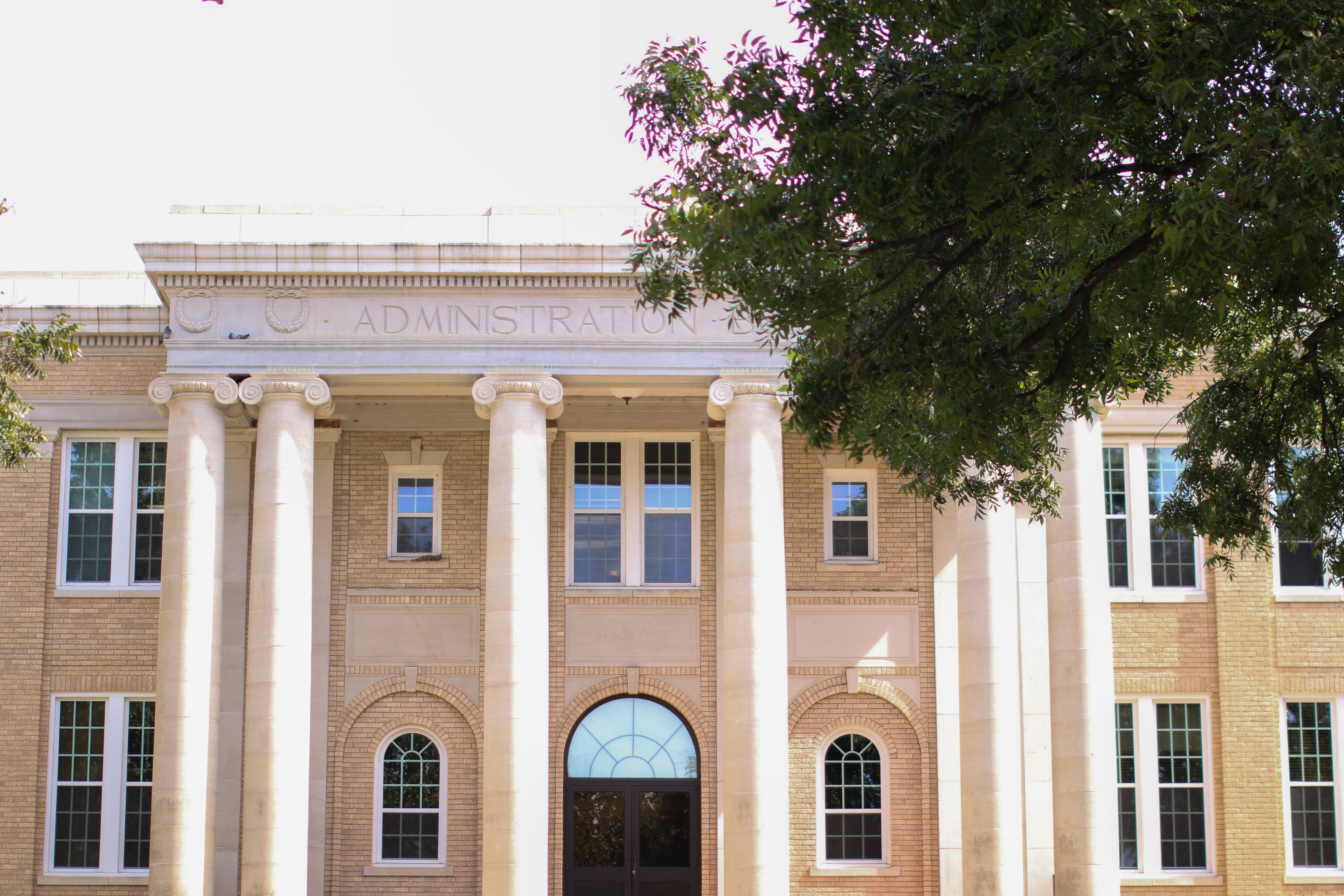 University to update policies for LGBT student employees - The Optimist