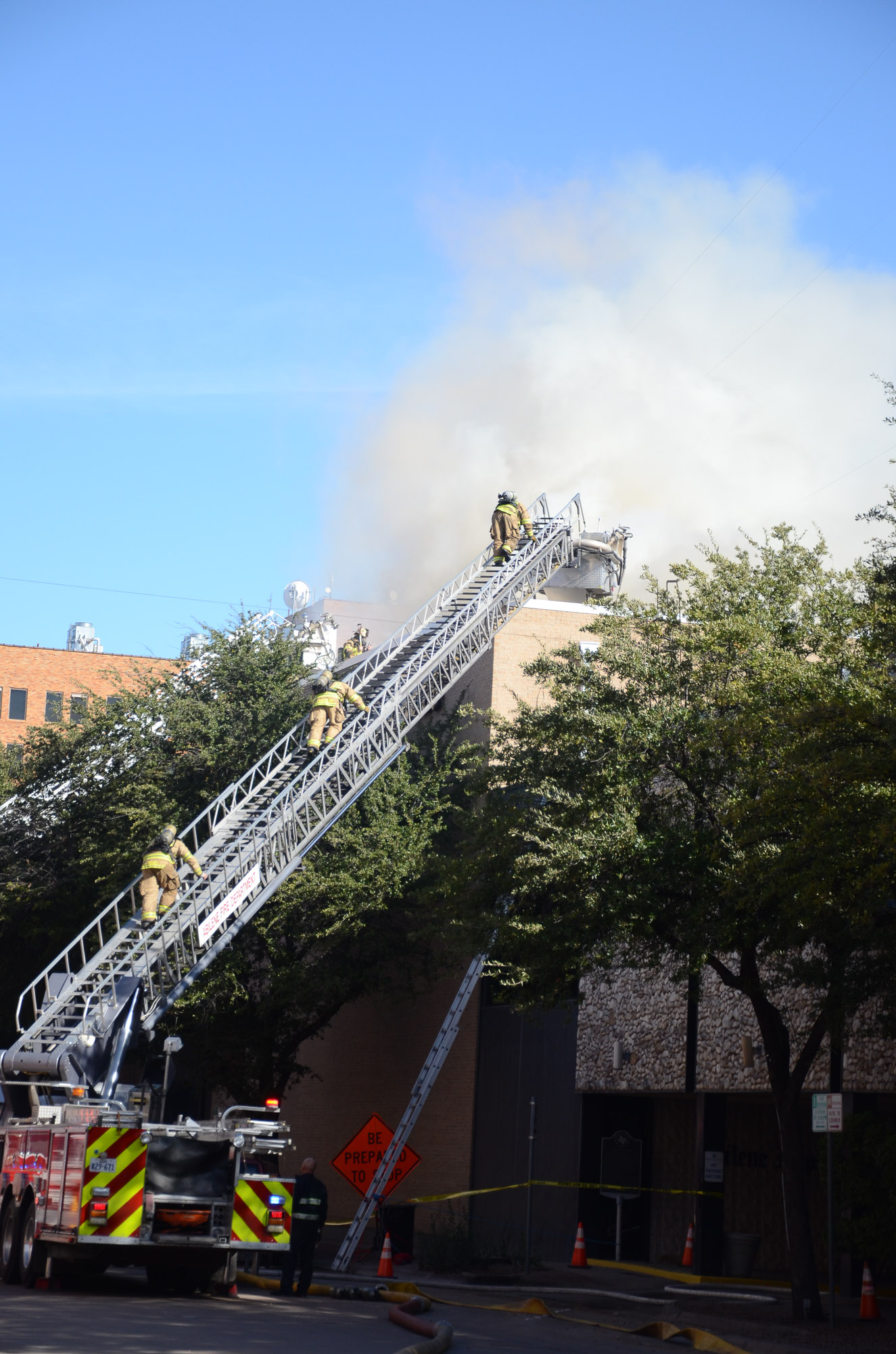 Fire destroys Reporter-News roof, displaces staff - The Optimist