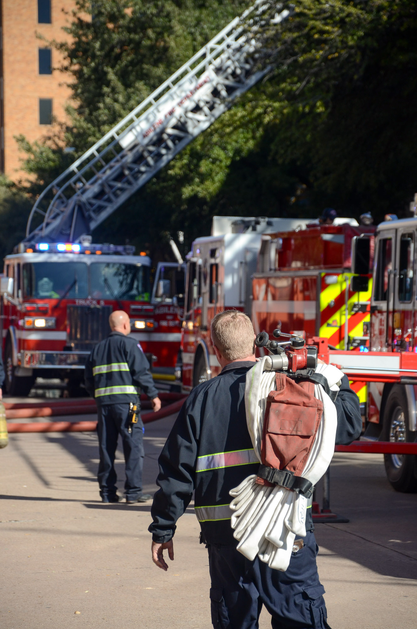 Fire destroys Reporter-News roof, displaces staff - The Optimist
