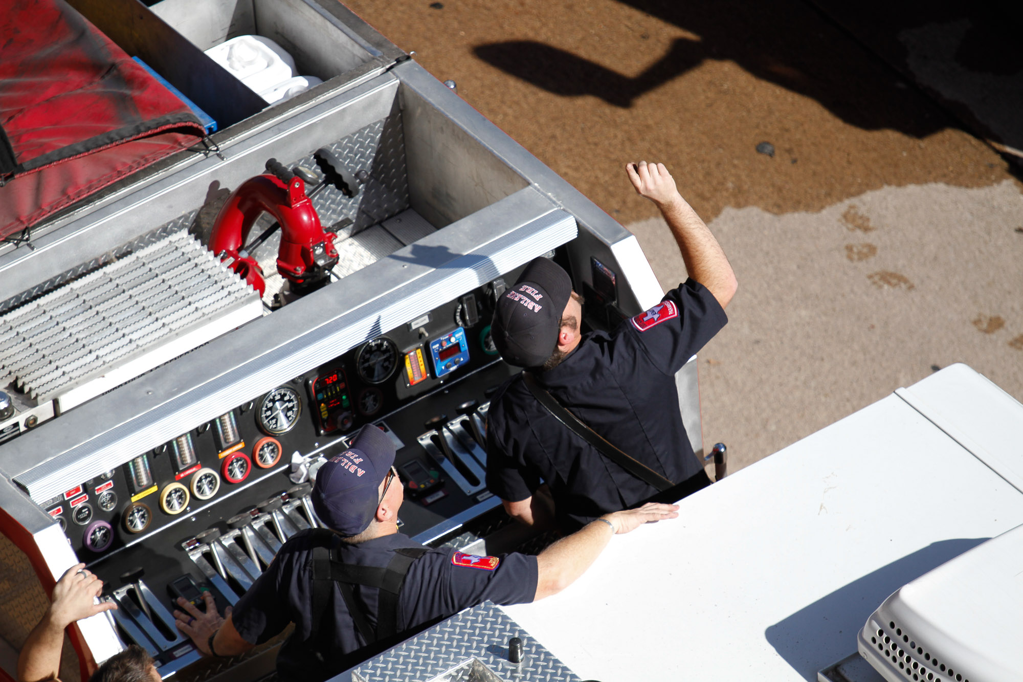 Fire destroys Reporter-News roof, displaces staff - The Optimist