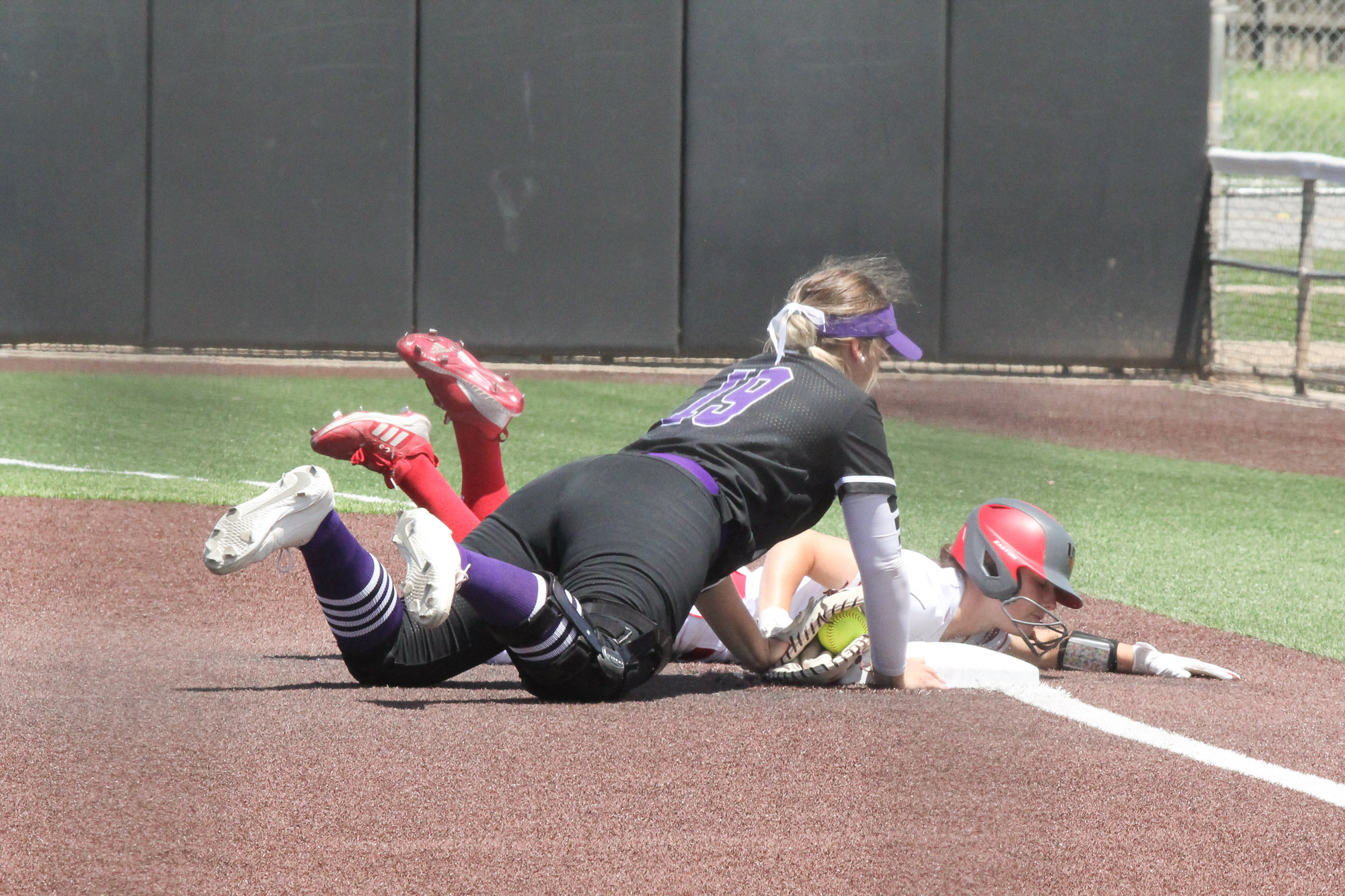 Gallery: Wildcat softball defeats UIW in three-game series - The Optimist