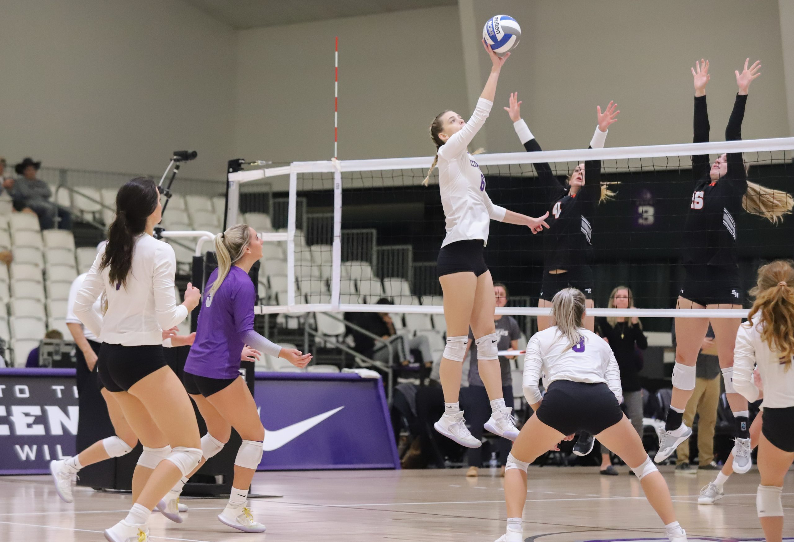 Gallery: Volleyball rises above SHSU Bearkats - The Optimist