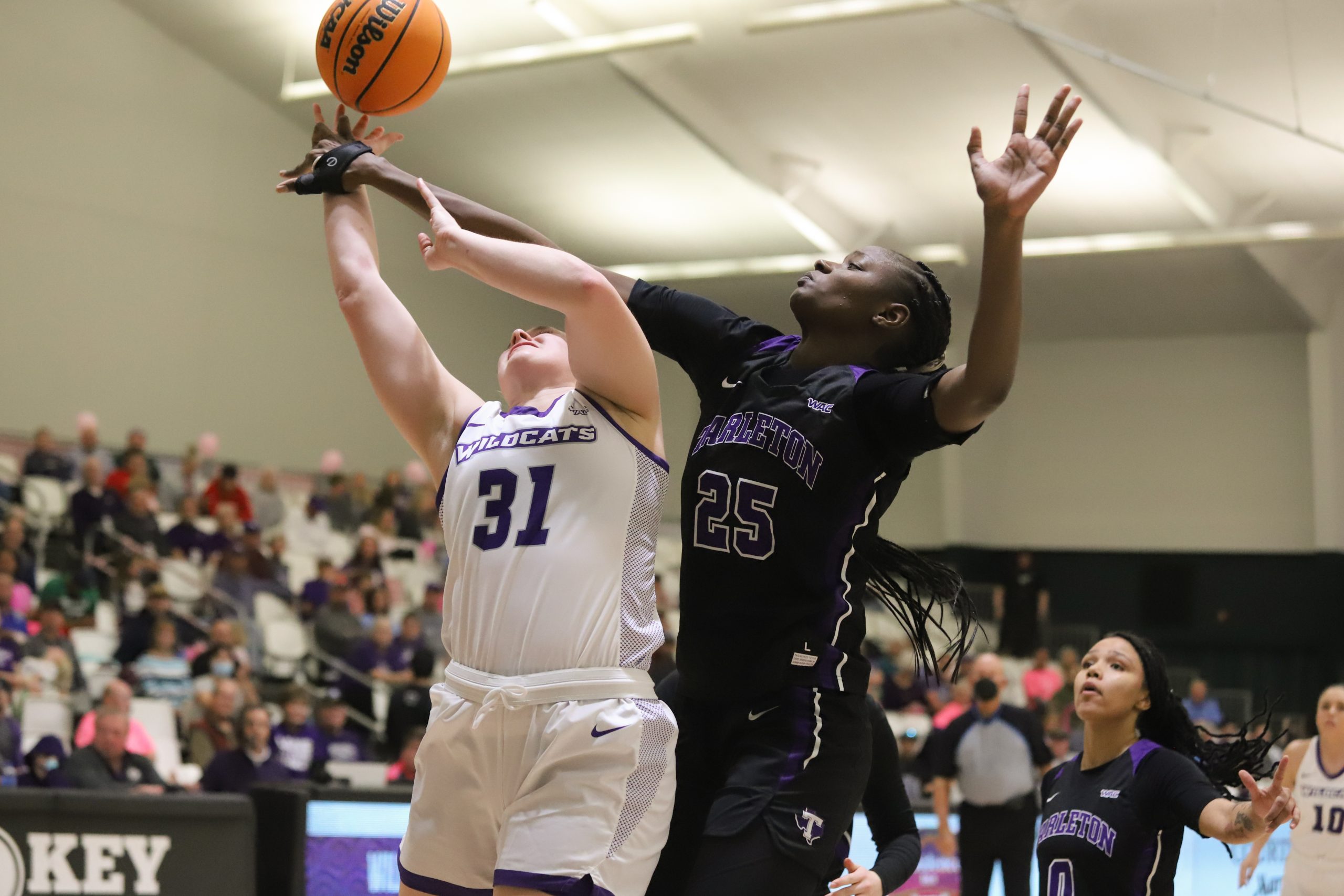 Gallery: Women's basketball falls to Tarleton State - The Optimist