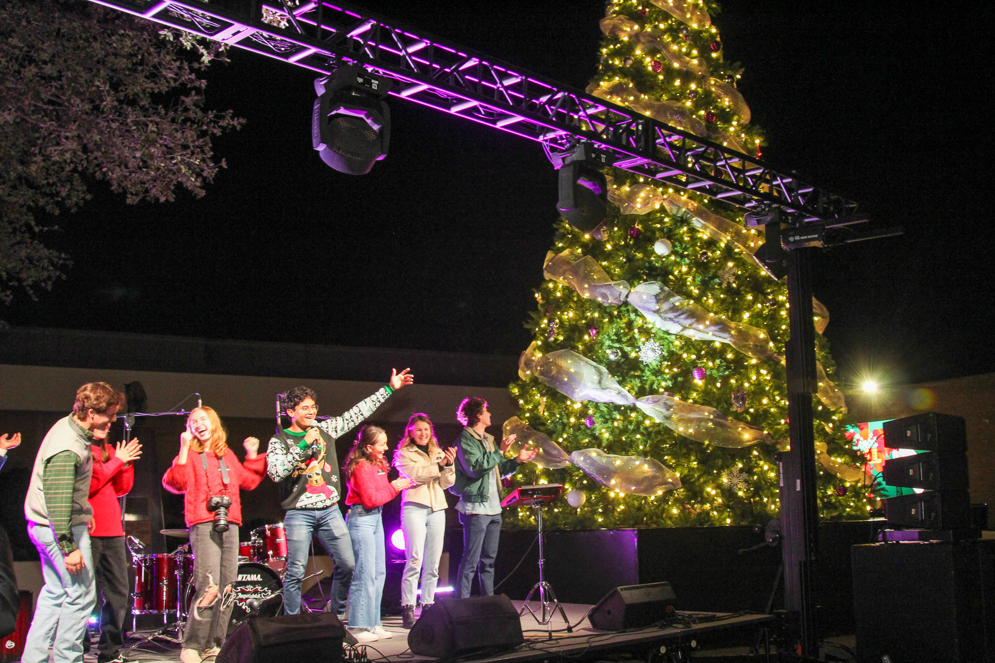 Gallery: Snow comes early to ACU with Christmas tree lighting - The ...