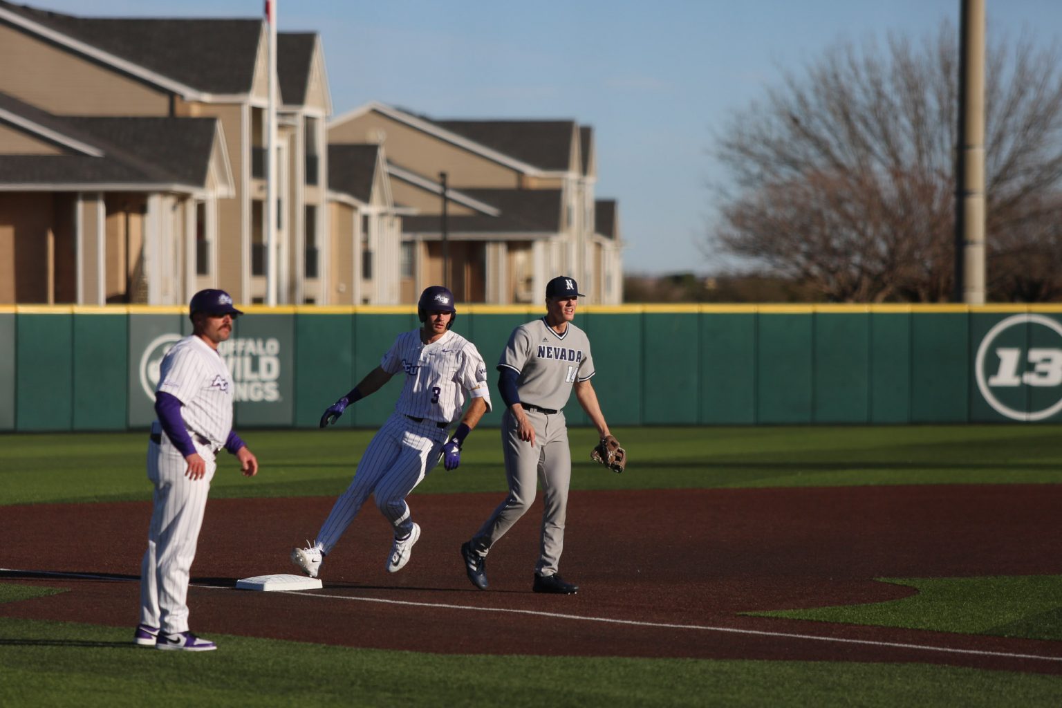 2023-02-17-0568-HXPx - The Optimist