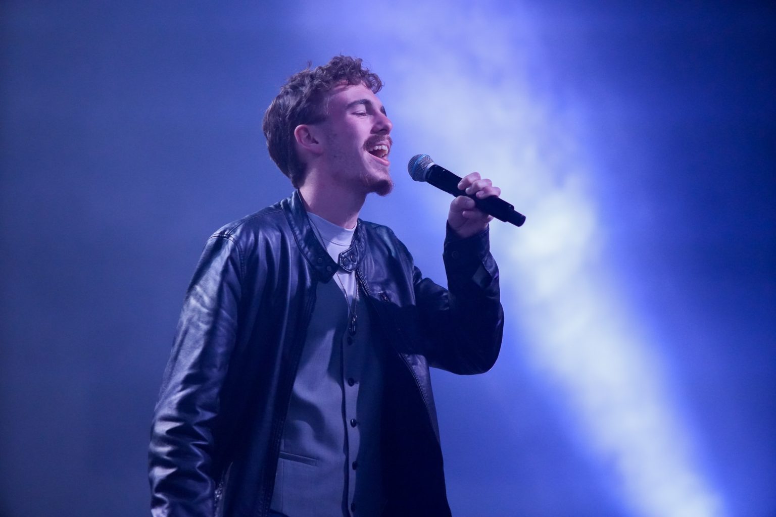 2023-09-14-06638-DECx - The Optimist