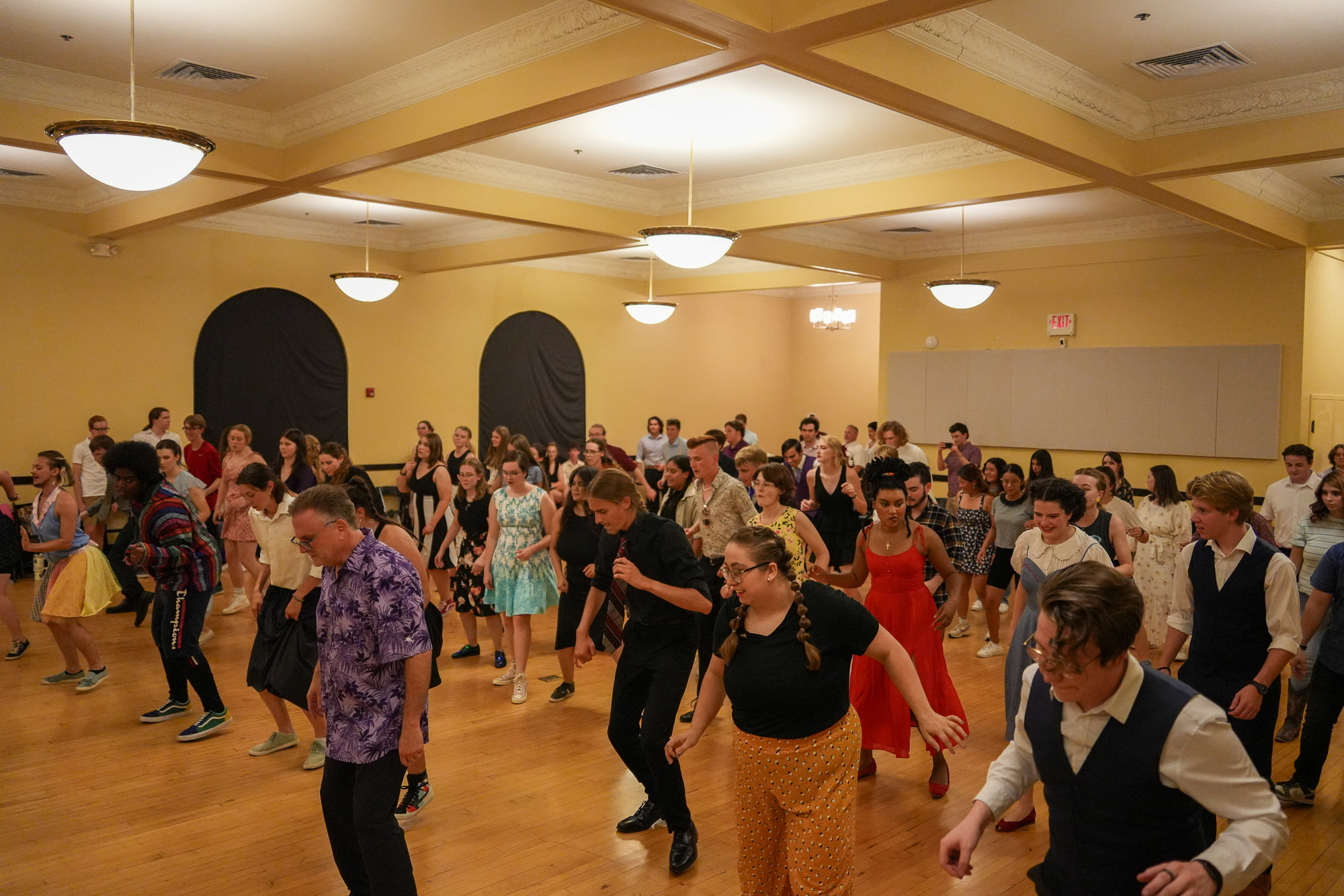 Gallery: Swing Cats brings a taste of classic dancing during Fall Stomp ...