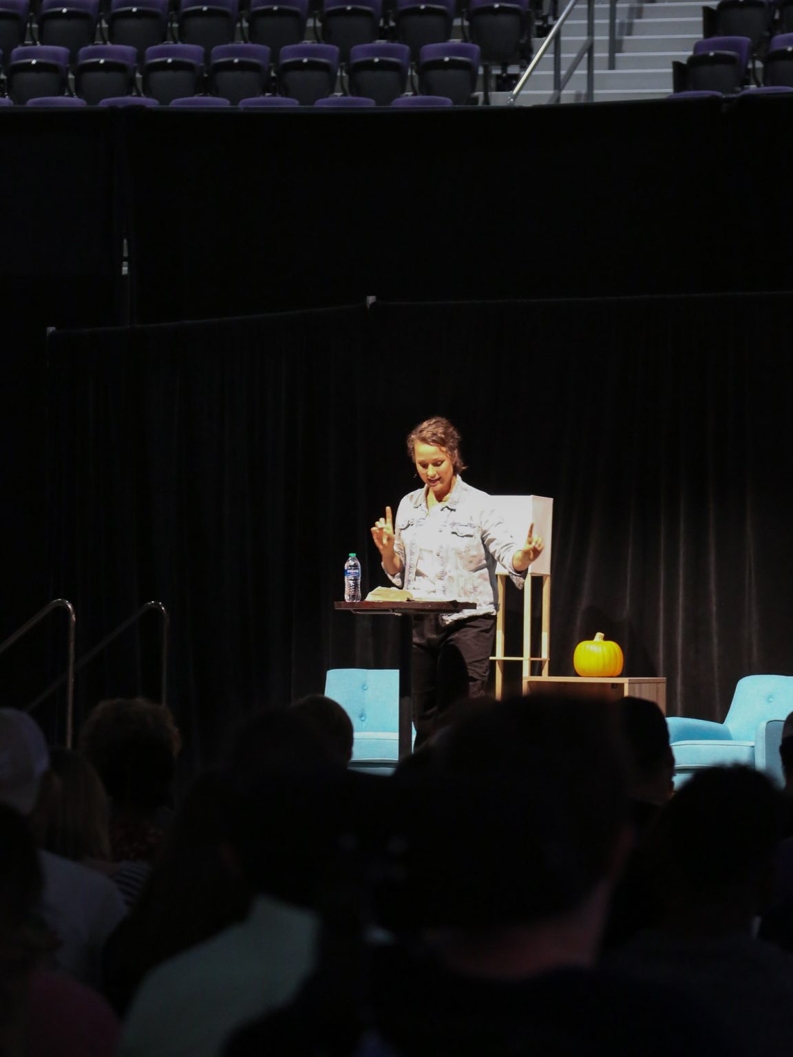 2023-11-08-9539-HXPx - The Optimist