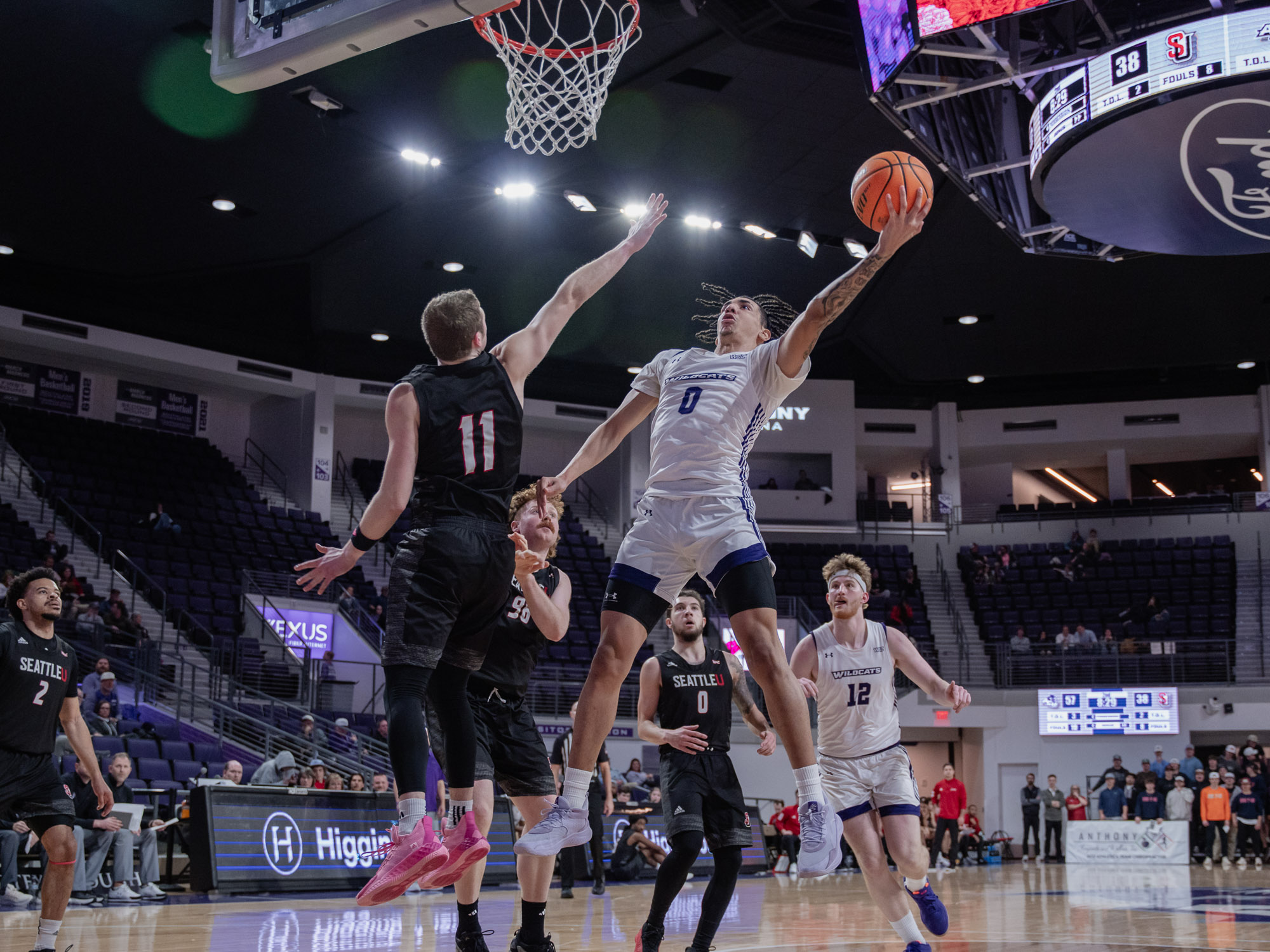 Gallery: Men's basketball defeats Seattle University 75-59, improve to ...
