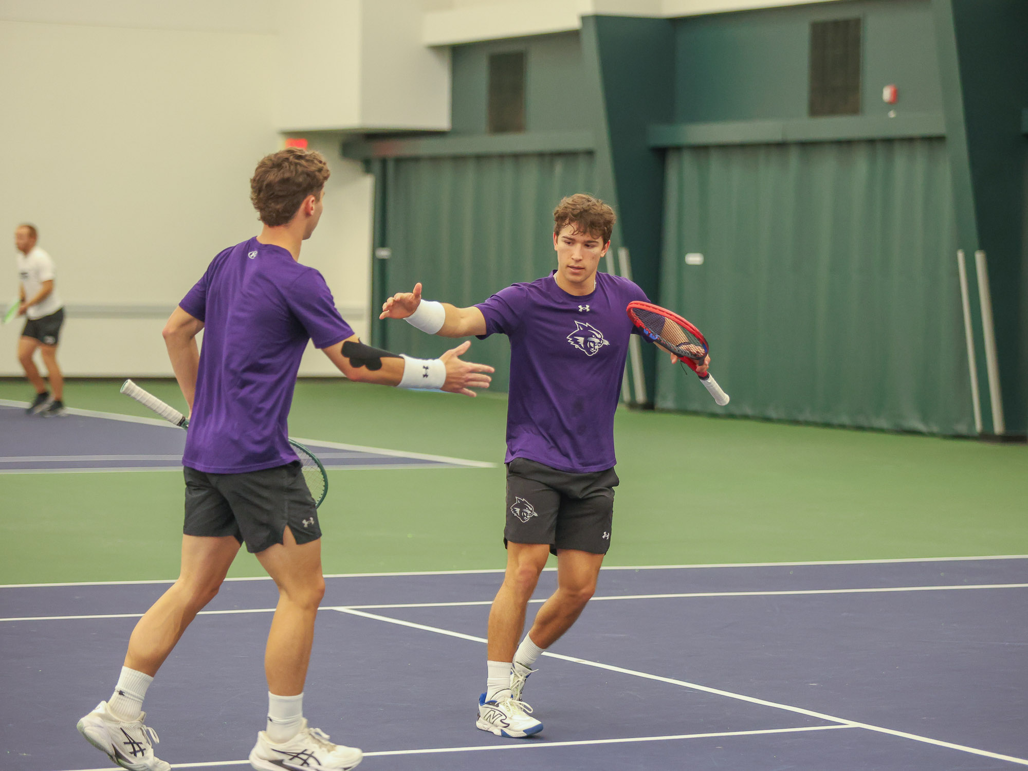 Gallery: Men's tennis dominates Tyler Junior College, extend winning ...