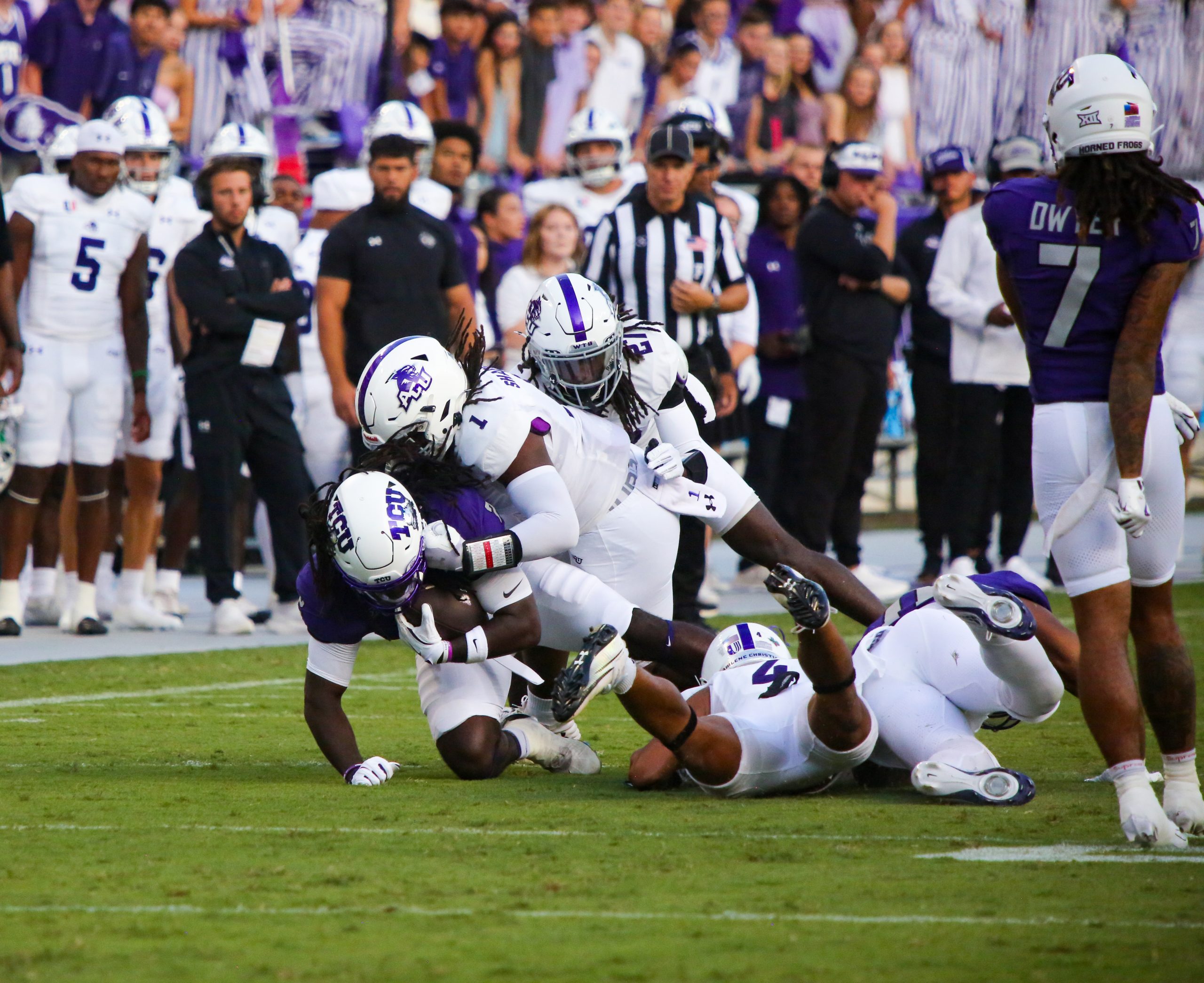 Wildcats fall 41-34 to SFA in round two of FCS Playoffs - The Optimist
